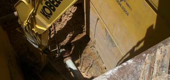 Trench Shields Combined with Sheeting Guide Frame Impresses Contractor ...