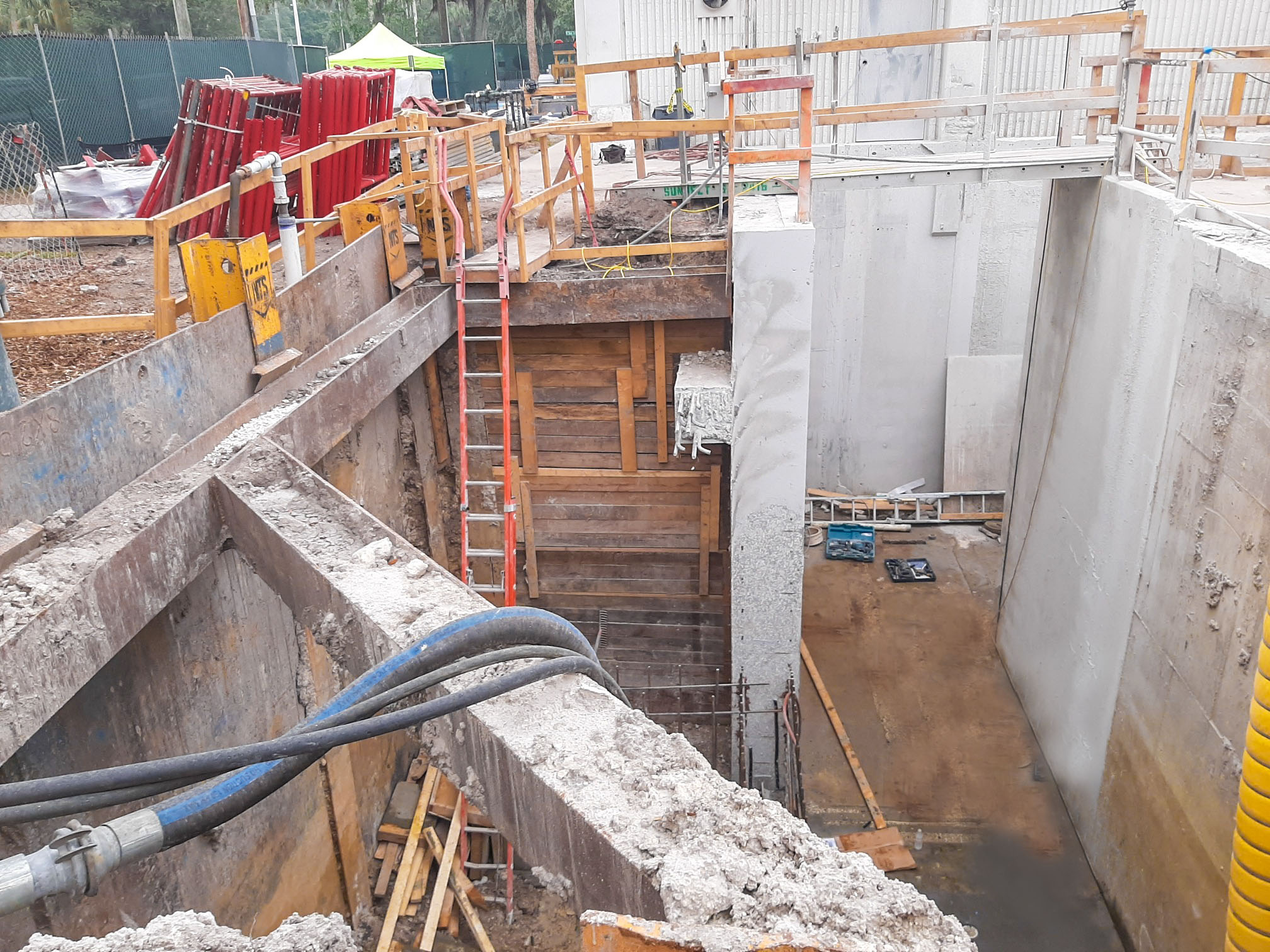 Beam And Plate Shoring System Design - The Best Picture Of Beam